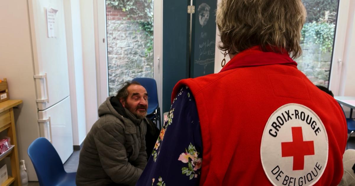 Les 120 bénévoles de la Maison Croix-Rouge des Eaux Vives, sans aucun ...